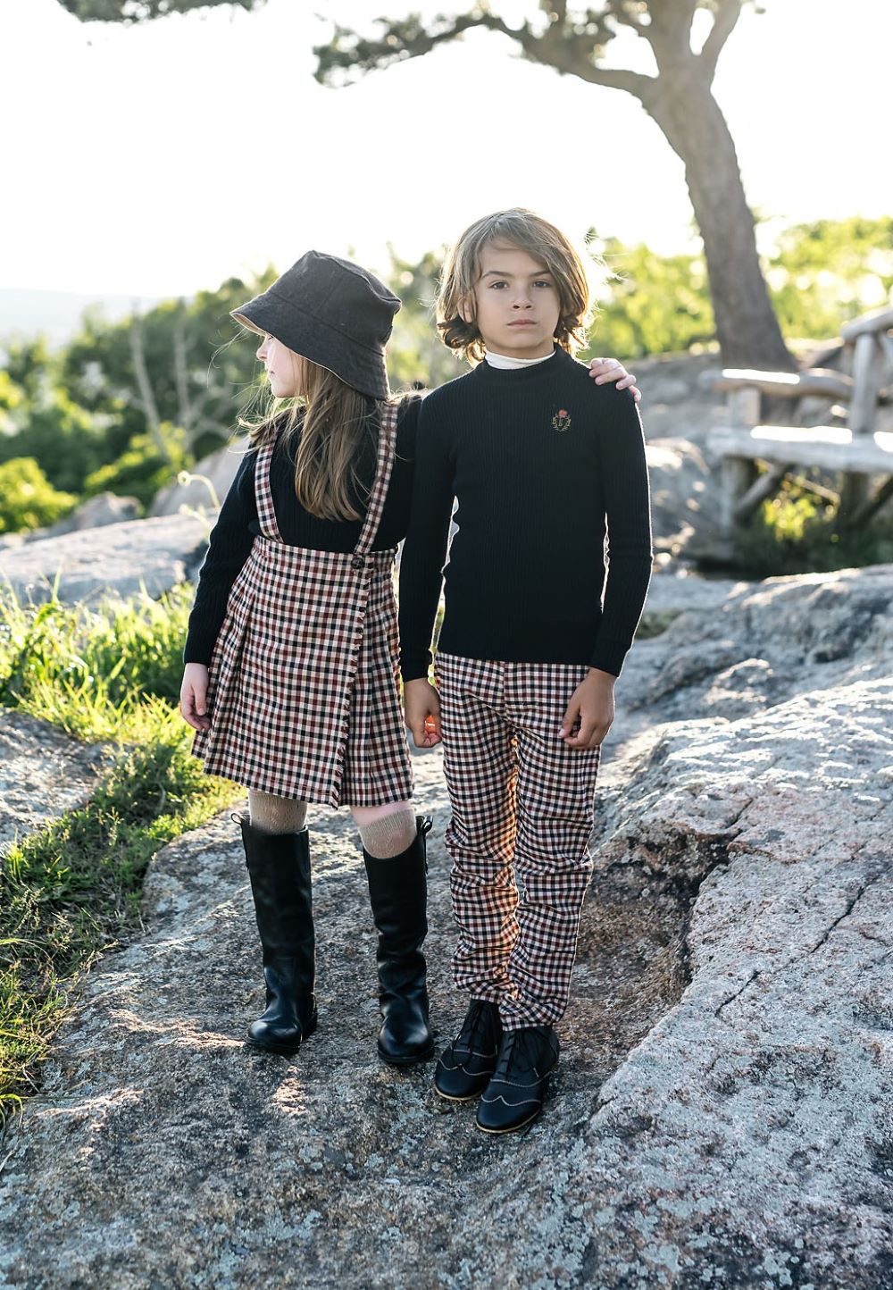 ANALOGIE Crest Knit Mockneck – B'Dazzle